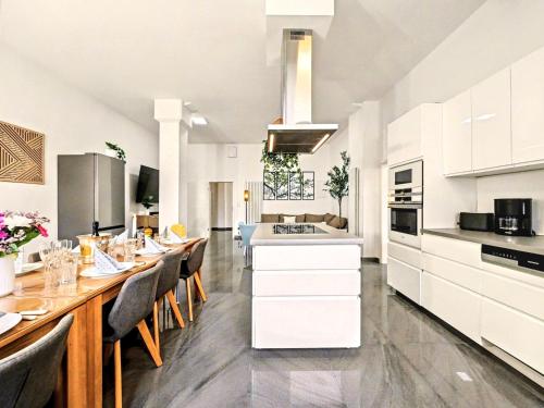 Scandi Loft Fur Bis Zu 12, Whirlpool, Sauna, Gaming, Nordstadt - Nürnberg