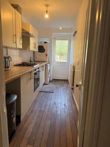 5 Brunswick - Room 04 - Bristol