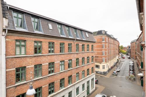 Homely 5 Person Apartment In Amager - Copenhagen