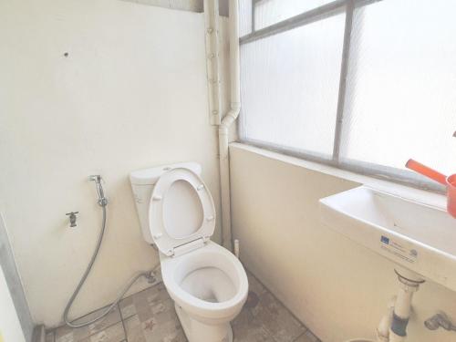 Nemar Building Solo Room W Ac - Pasay