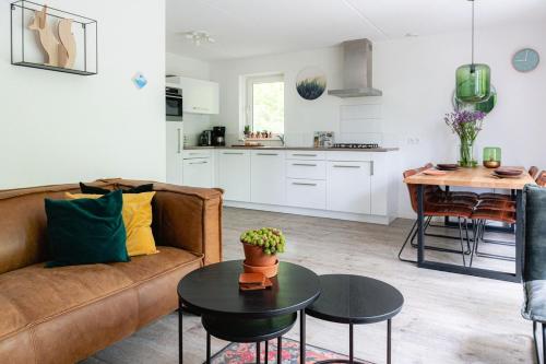 Heerlijk Vakantiehuis Met Bosrijke Tuin - Nunspeet