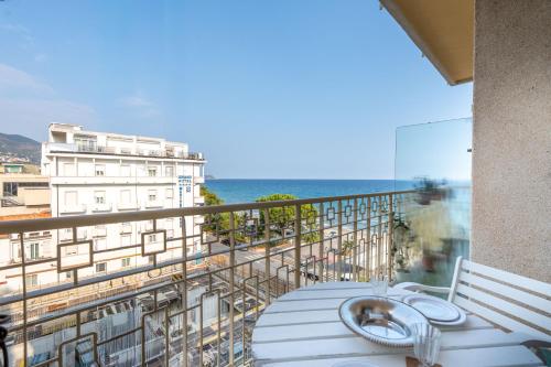Wake Up To The Sea At Alassio - Stunning View From Every Room - Alassio