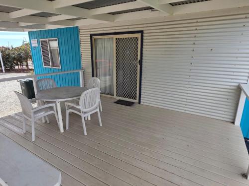 Jurien Bay View Bungalows - Beach View 6, 8 Hill Street - Western Australia