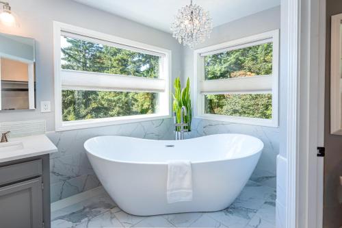 Bella- 5 Bedroom Beauty - Corvallis, OR