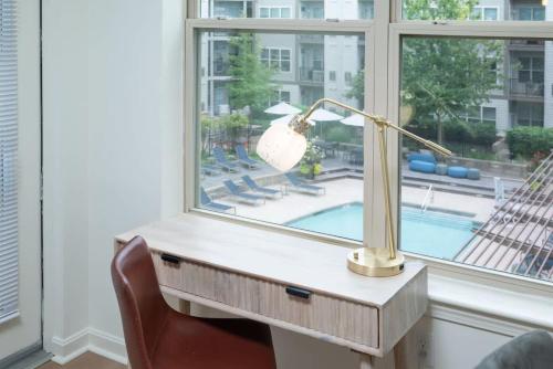 Lux 2br W Gym Pool Sleep 6 In Assembly Square - Everett, MA