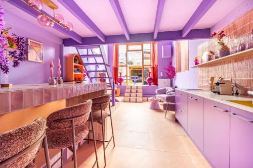 Lila-licious - Breda