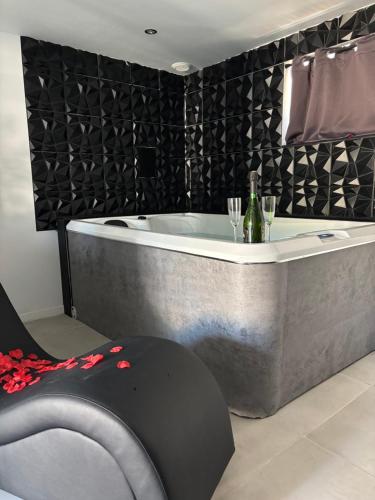 Loveroom & Spa - Sanary Sur Mer - Le Nid Secret - Sanary-sur-Mer