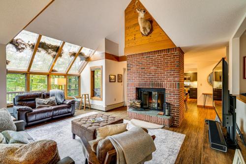 6 Mi To Okemo! Family Townhome In Lakeside Resort - Woodstock, VT
