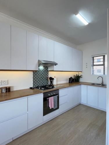 Atlantic Apartment - Spacious Kite Accommodation - Langebaan