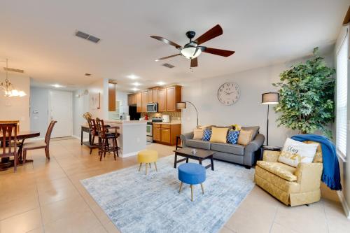 15 Mi To Disney: Kissimmee Townhome W/ Patio - St. Cloud, FL