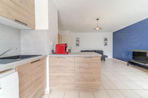 Large Bright Apartment With Balcony Villeurbanne - Villeurbanne