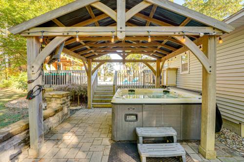 Detached Sauna, Movie Room! Relaxation In Muskegon - Muskegon State Park, North Muskegon