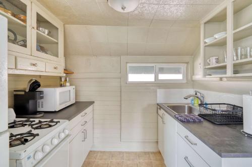 Stay Portland - Sun-filled Buckman Studio! - Portland State University, Portland
