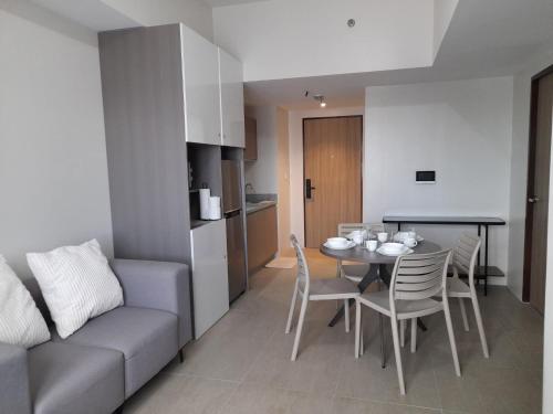 Be Residences It Park Lahug, Cebu City - Cebu