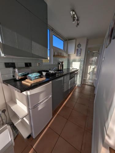 226, Two Bed Newly Refurbished Detached Chalet On Sund0wner Holiday Park - Sleeps 4, Pet Friendly - - Hemsby