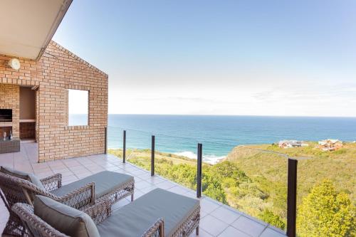 Whale View - Herolds Bay