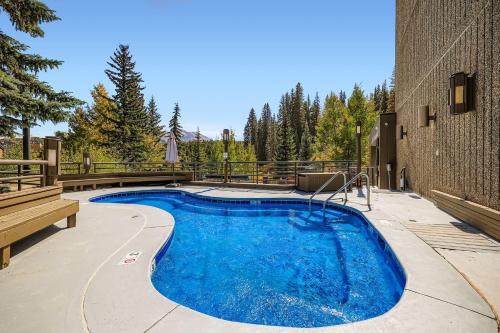 Ski In Ski Out Studio Dog Friendly Beaver Run Building 4 - Breckenridge, CO