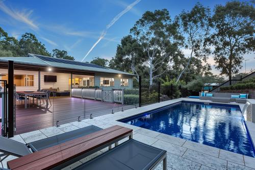 Luxury Resort Apartment Pool Tennis & Alfresco - Adelaide