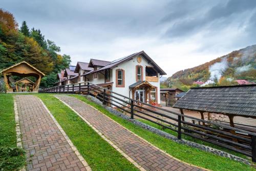 Pensiunea Popas Pop, Strambu-baiut, Maramures - Maramureș