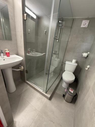 Red Cabin-larnaca Centrum - 라르나카