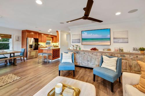 Cute Home 7 Blocks To Beach, Xbox, Bikes, Pets - Huntington Beach, CA