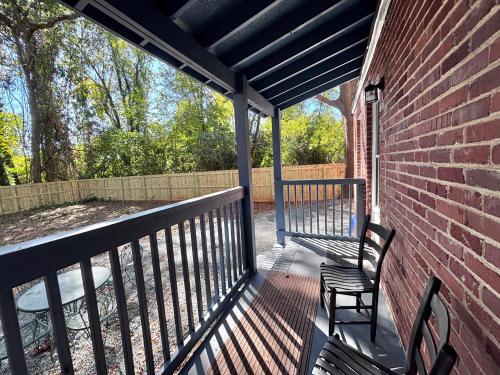 From $58pp - 4-Beds, 2-Bath, Old Charm, Updated Comfort Home, Charlotte, NC