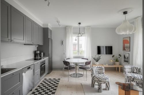 Stylish 2br Apartment In Central Sundbyberg - Solna