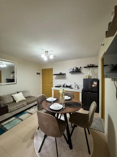 2-bedroom Unit With Sea & Mountain View - Dumaguete