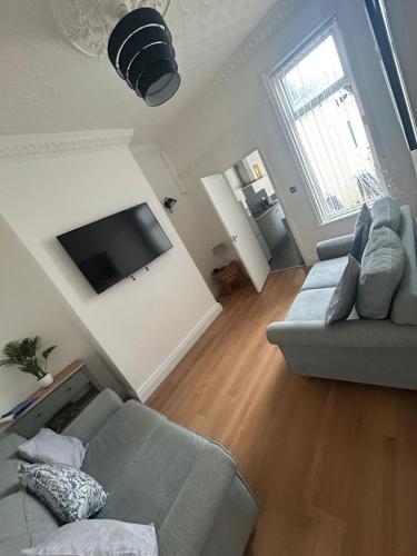 Book Me! Prime 2 Bed House Sleeps 6 Contractors - Sunderland
