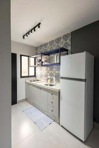 108-studio Funcional Com Treliche Prox Uel - Londrina