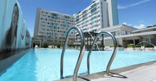 Kaira's Condo @ Marina Spatial (2 Br Wifi+netflix - Dumaguete