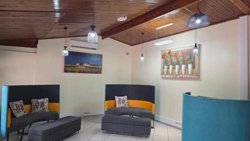 Ntale Guest House - Benoni