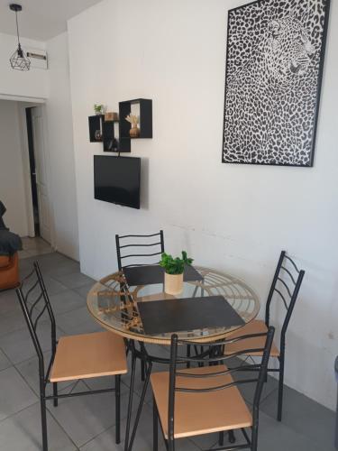 Appartement Meuble Avec Deux Chambres - Moulins