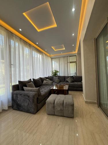 Luxurious Apt With Pool&sea View - Mohammédia