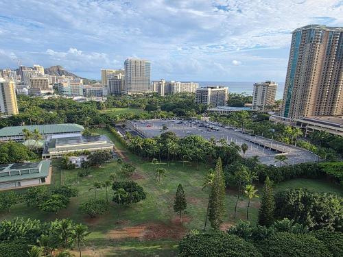 Inn On The Park #2013 - Honolulu