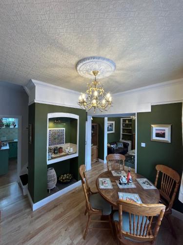 2 Bedroom Cottage Chester - Chester