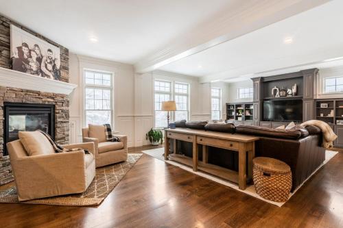 Luxury World Cup Villa 7b, 5ba Close Gillette Boston - Concord, MA