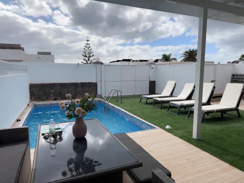 Villa Mike & Villa Angela - Playa Blanca