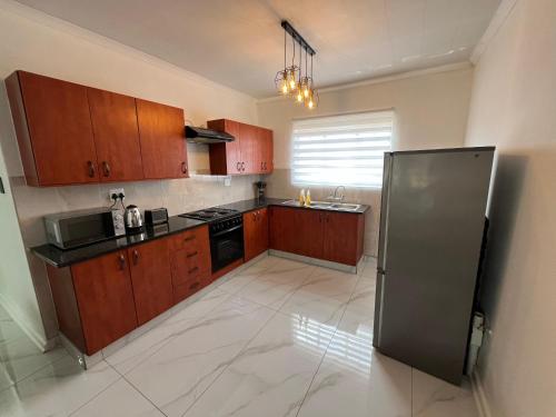 Waterfall Deluxe Ll - Rustenburg