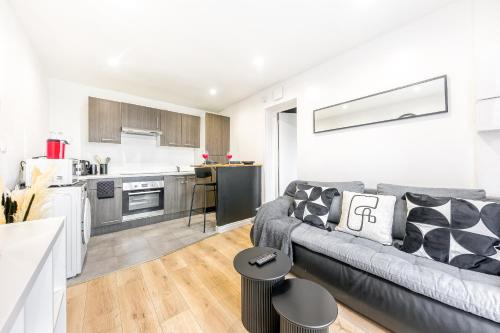 Appartement Cinema Aeroport Orly - Parking Gratuit & Vtc - Savigny-sur-Orge