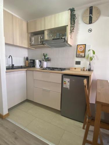 Departamento Con Piscina Cerca Del Centro De Casablanca - Casablanca, Chile