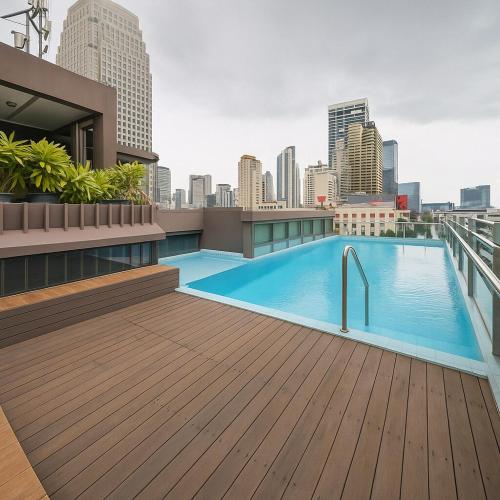 Executive 1 Br + Sofa Bed Next To T21 Asoke Bts - Bangkok