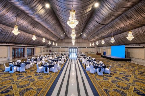Karachi Marriott Hotel - Karachi, Pakistan - Updated 2026: Hotel prices ...