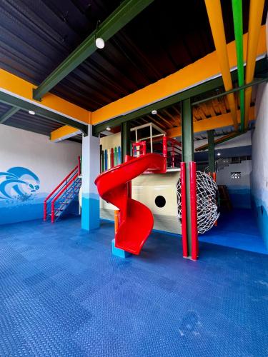 Submarine House Bandung - Bandung