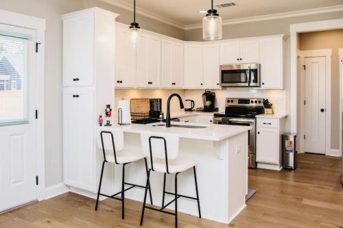 Trendy North Greenville Home - Greer, SC