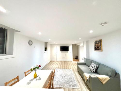 Luxury Brand-new Spacious 2-bedroom Apartment Near Toronto Fifa2026 - Markham