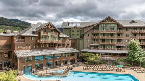 351 - Lodge At Spruce Peak - Ski In Ski Out - 3 Bedroom - Sleeps 9 - Stowe, VT