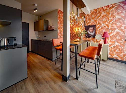 De Oranjestad - In De Winkelstraat - Breda