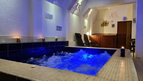 Sanchz Aqua Lounge Hotel By Chat Noir - Cuenca