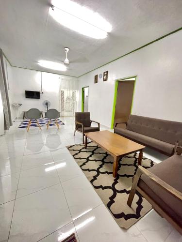 Homestay Bajet Mokaji - Terengganu